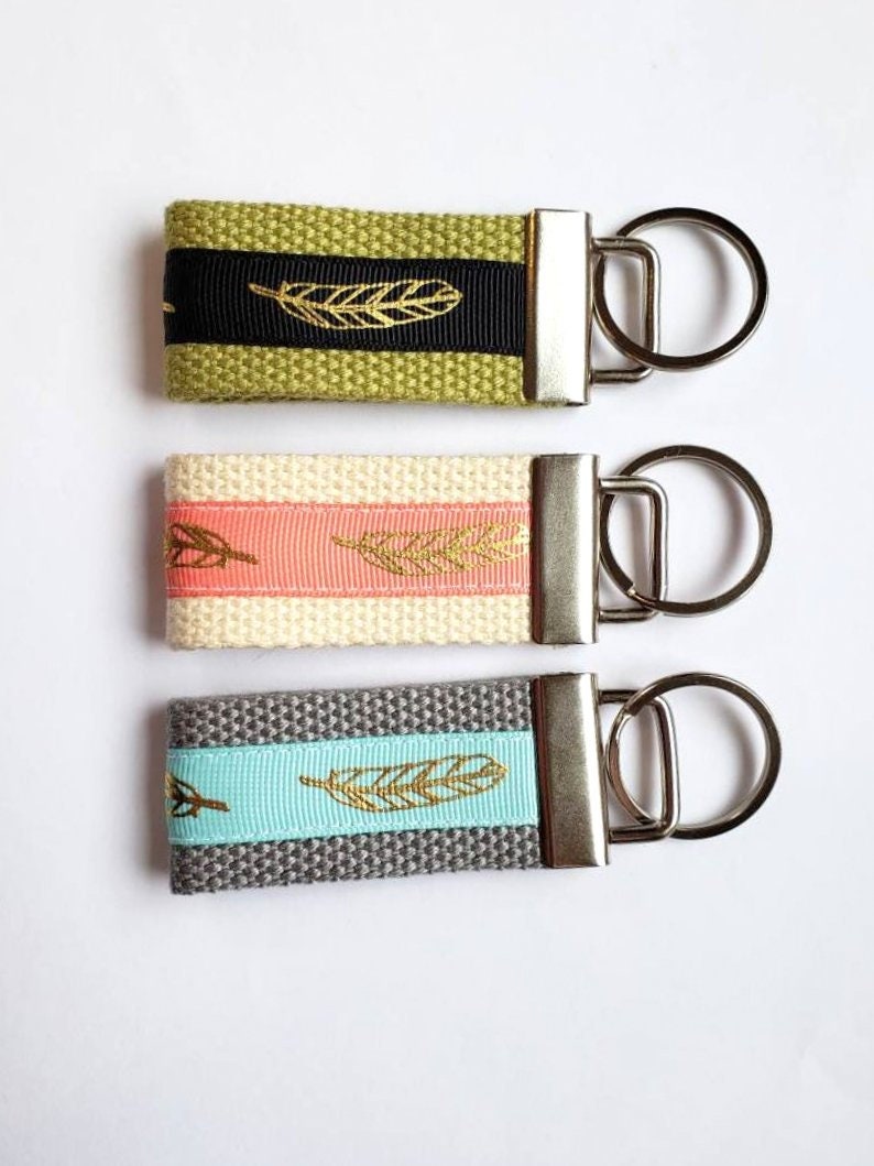 Pretty Mini KEY FOB Gold Feather Key Chain Gold Keychain - Etsy