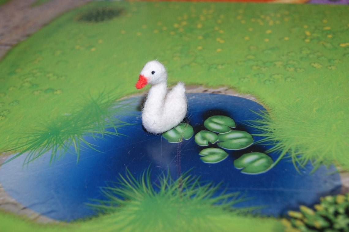 Felted Swan Miniature Swan Felt Toys Natural Wooll Toys - Etsy
