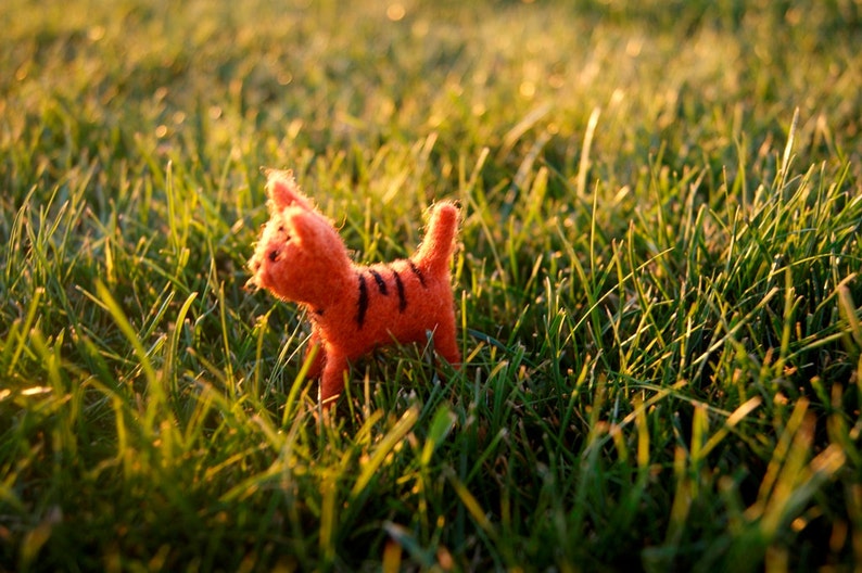 Felted Cat, Cat Miniature, Neddle Felted Cat, Super Tiny, Felted Toys ...