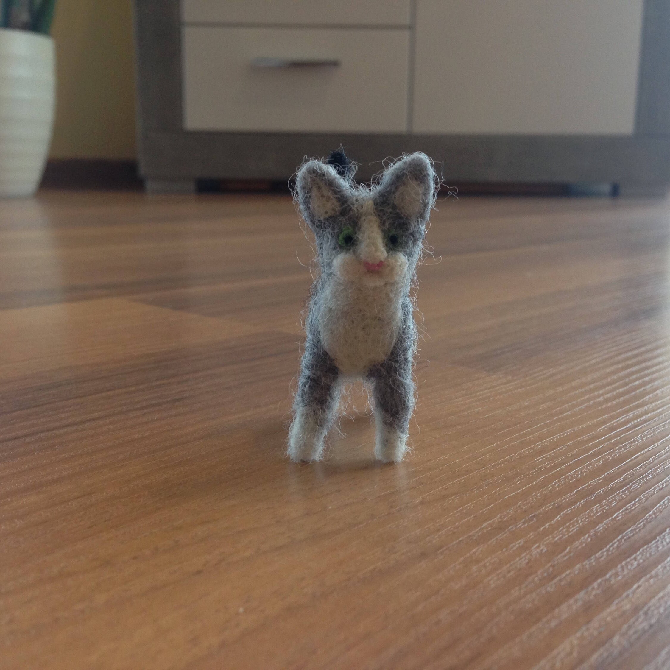 Felted Cat, Cat Miniature, Custom Felted Cat, Handmade Kitten - Etsy