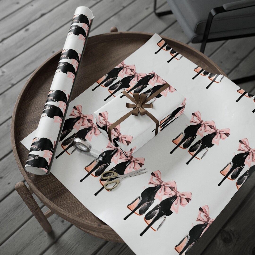 Gift Wrapping Papers High Heels Pink Bow Design, Black Shoes White ...