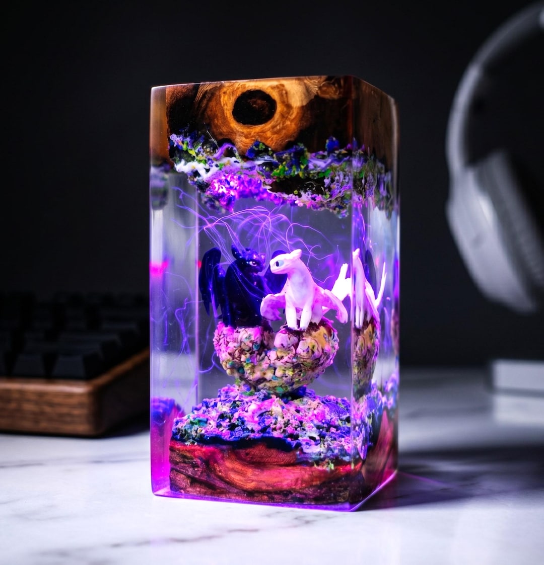 Custom Fury Dragon Couple Resin Lamp, Fangless Dragon Epoxy Resin Lamp ...