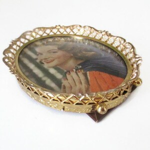 Oval Hollywood Regency Picture Frame, Gold Tone Metal Filigree Picture ...