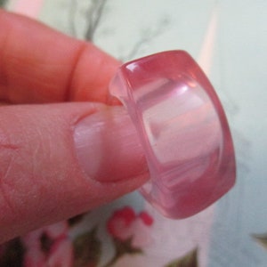 Transparent Pink Lucite Ring Size 5, Vintage Plastic Resin Ring, Fun ...