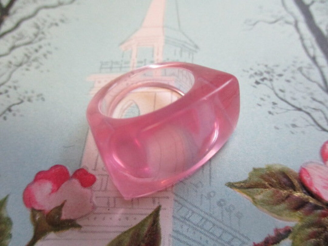 Transparent Pink Lucite Ring Size 5, Vintage Plastic Resin Ring, Fun ...