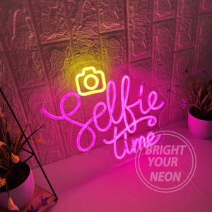 Selfie Time Neon Sign, Camera LED Wall Decor - Etsy