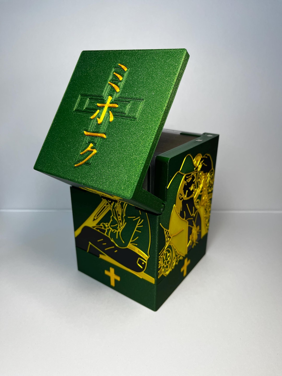 One Piece Deck Box | Mihawk Leader | OPTCG | 3D Printed | Fits a Triple ...