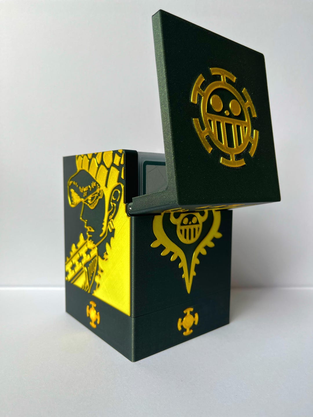 One Piece Deck Box | GY Trafalgar Law Leader | OPTCG | 3D Printed ...