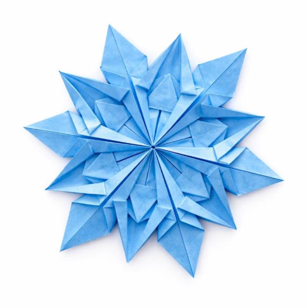 Snowflake Origami | Traditional Hand-folded Origami Snow | Handmade ...