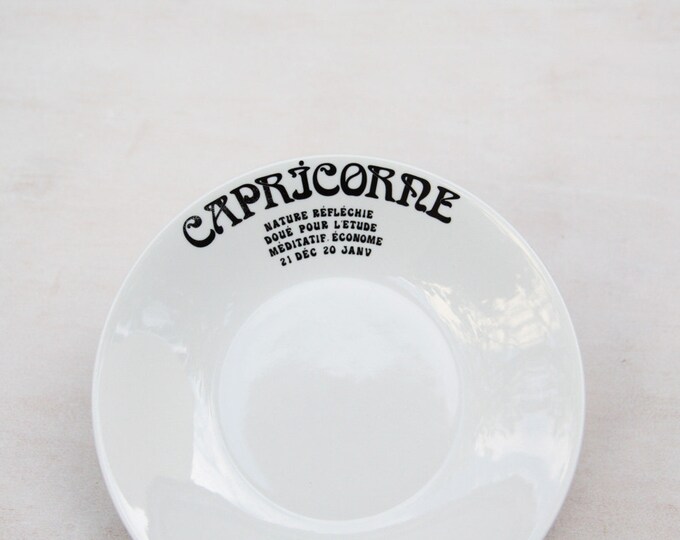 1970s French Capricorn Plate With Art Nouveau Typeface - Etsy