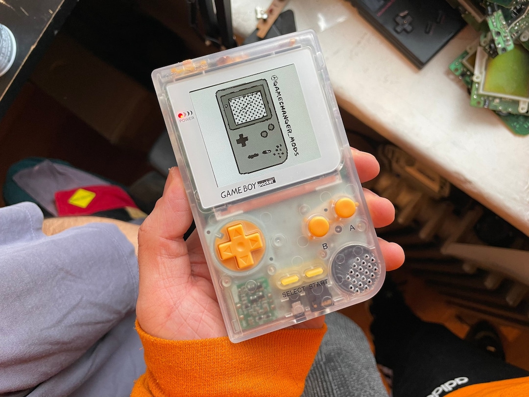Game Boy Pocket IPS LCD Backlight Modded! 36 Different Color Screen ...