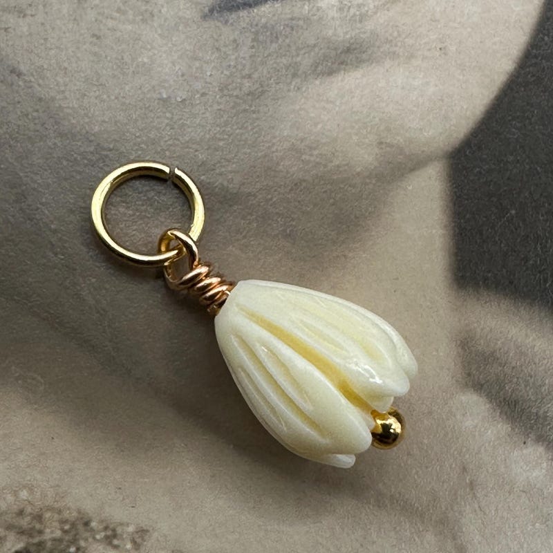 Carved Pikake Beads - Etsy