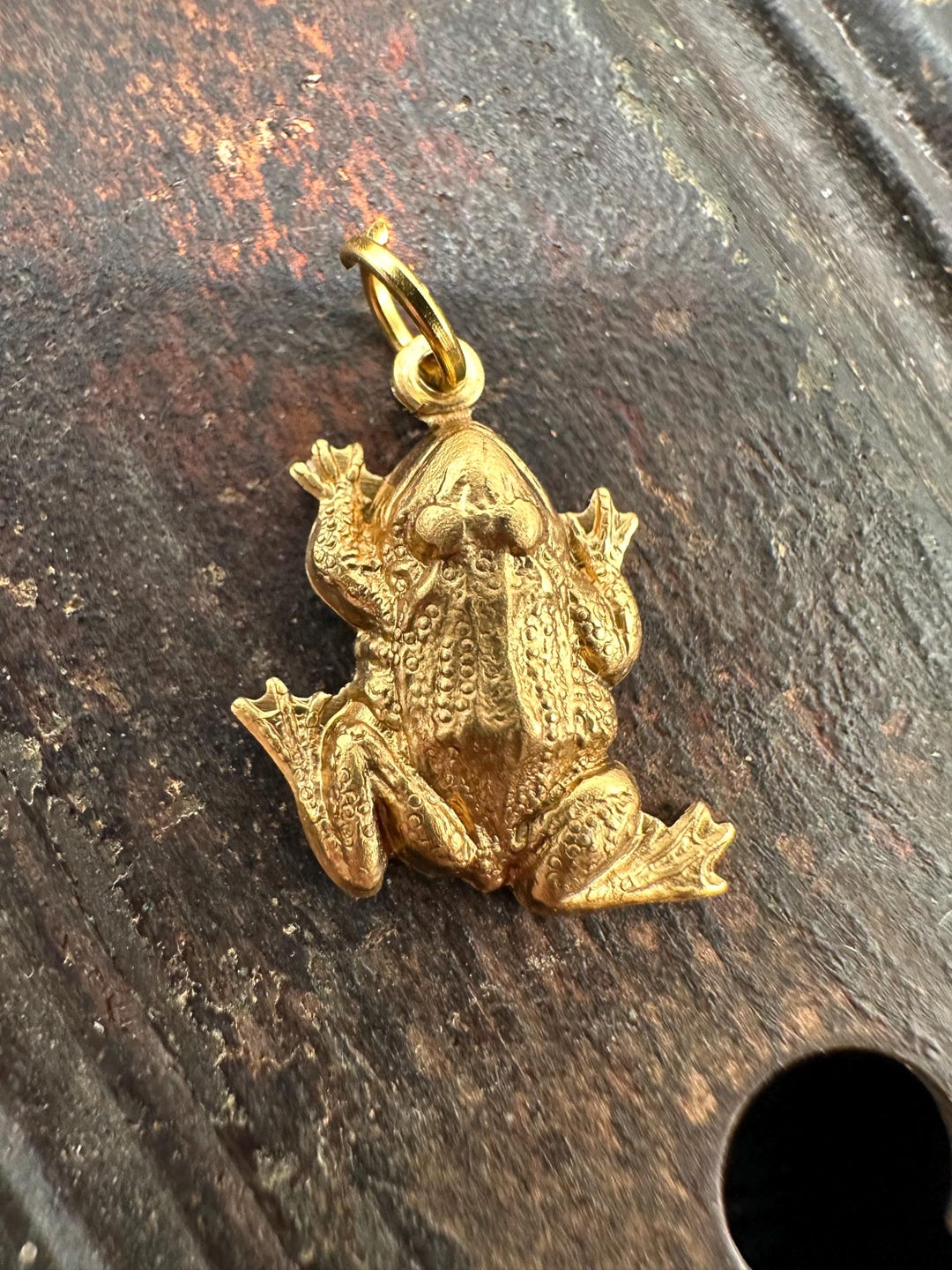 Vintage Raw Brass TINY FROG TOAD Charm for Necklace Pendant Gold ...