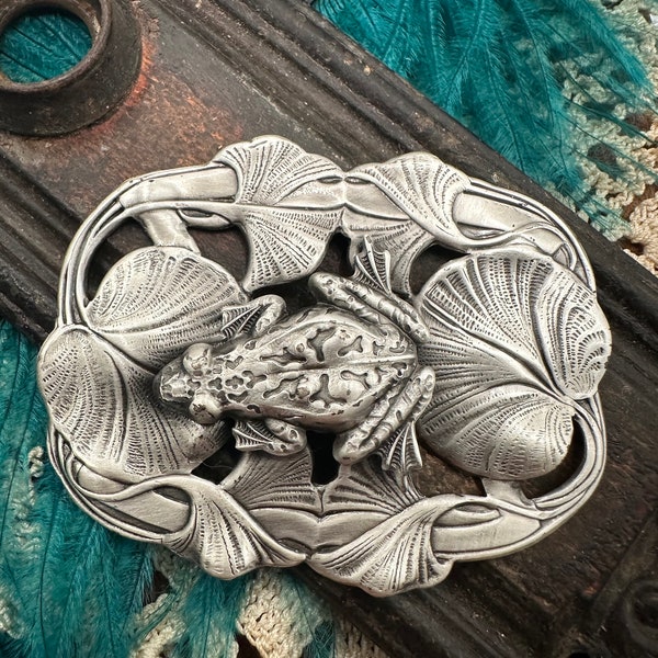 Frog Button - Etsy