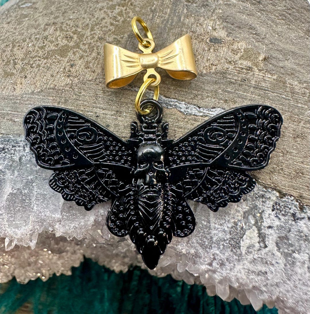 Vintage Style DEATHS HEAD MOTH Bow Halloween Charm Pendant for Necklace ...