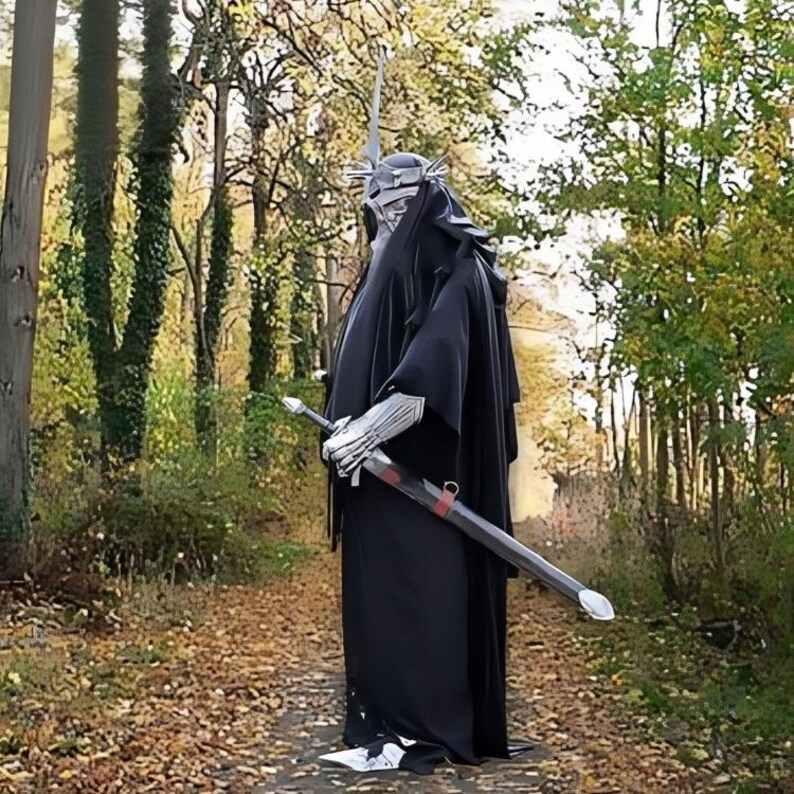 Witch-king of Angmar Armor Costume: Lord of the Rings Ringwraith ...