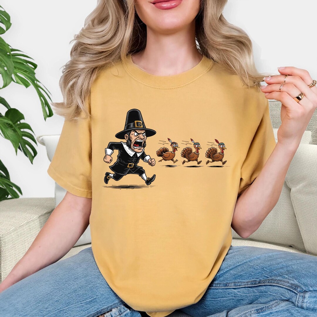 Funny Thanksgiving Pilgrim Turkey Chase PNG, Holiday Humor (digital ...
