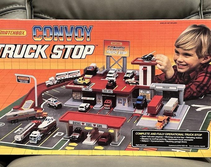 1983 Matchbox CY-12 Peterbilt Fire Engine Die-cast 1:80 Diecast Metal ...