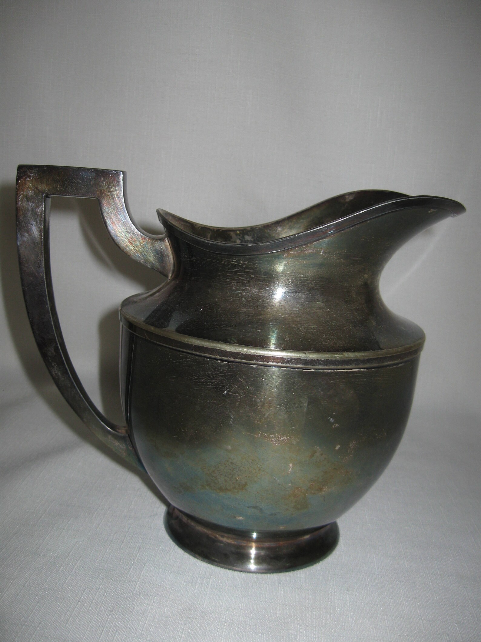 Silver Plate Hallmark Silver Smith UJEP H96 Silver Plate Pitcher Jug ...