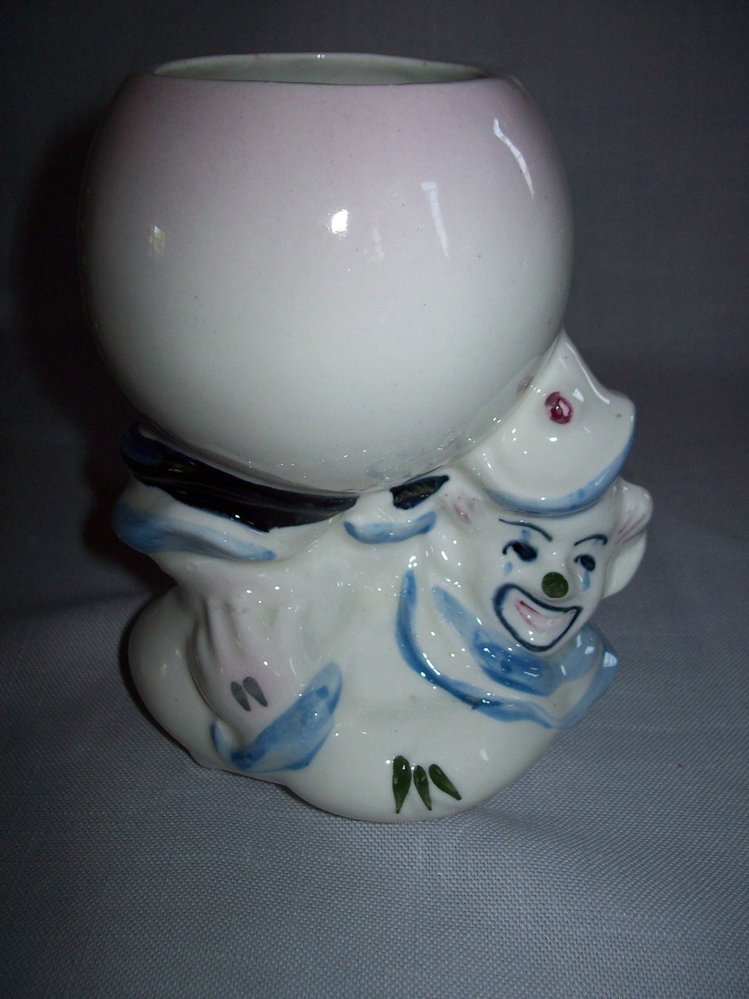 Figurine Planter Vase Candy Dish Clown Holding Ball With His Feet White ...