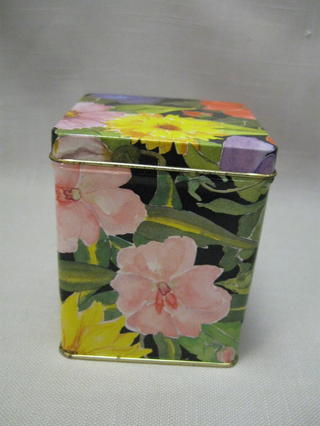Collector Tin Metal Square Container Black Background Light Pink Yellow ...