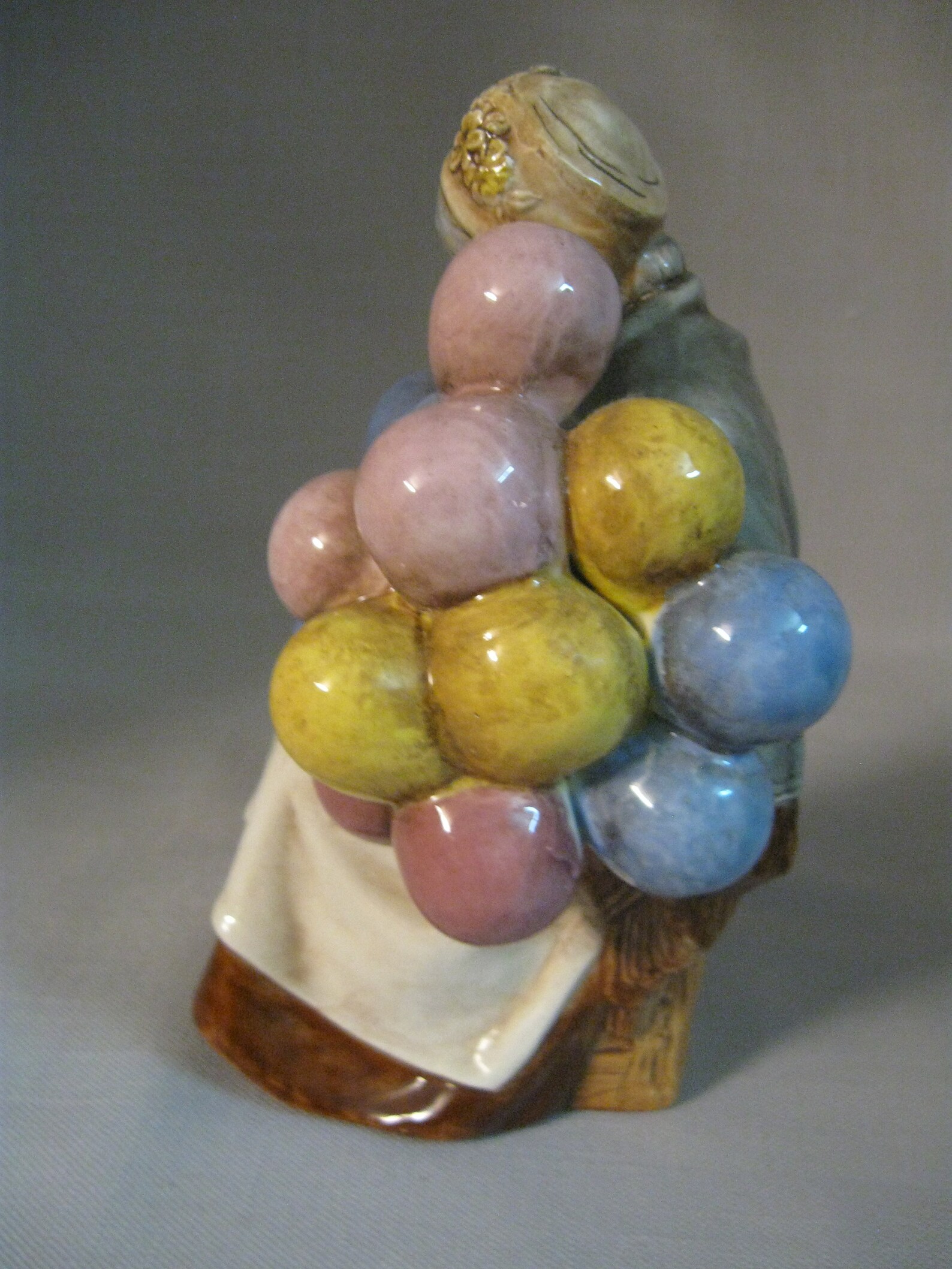 Lady Figurine Ceramic the Old Balloon Seller Pink Blue Gold - Etsy
