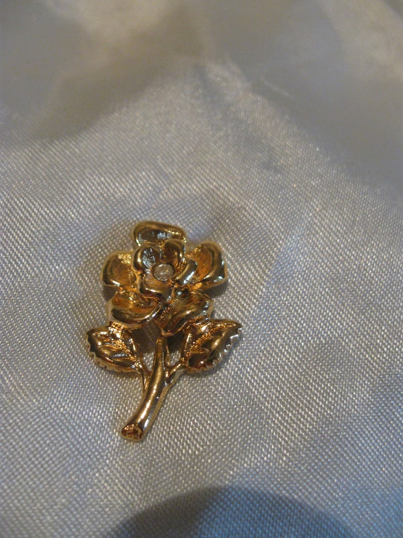 Brooch Pin Shiny Gold Tone Christmas Tree Red Rhinestone - Etsy