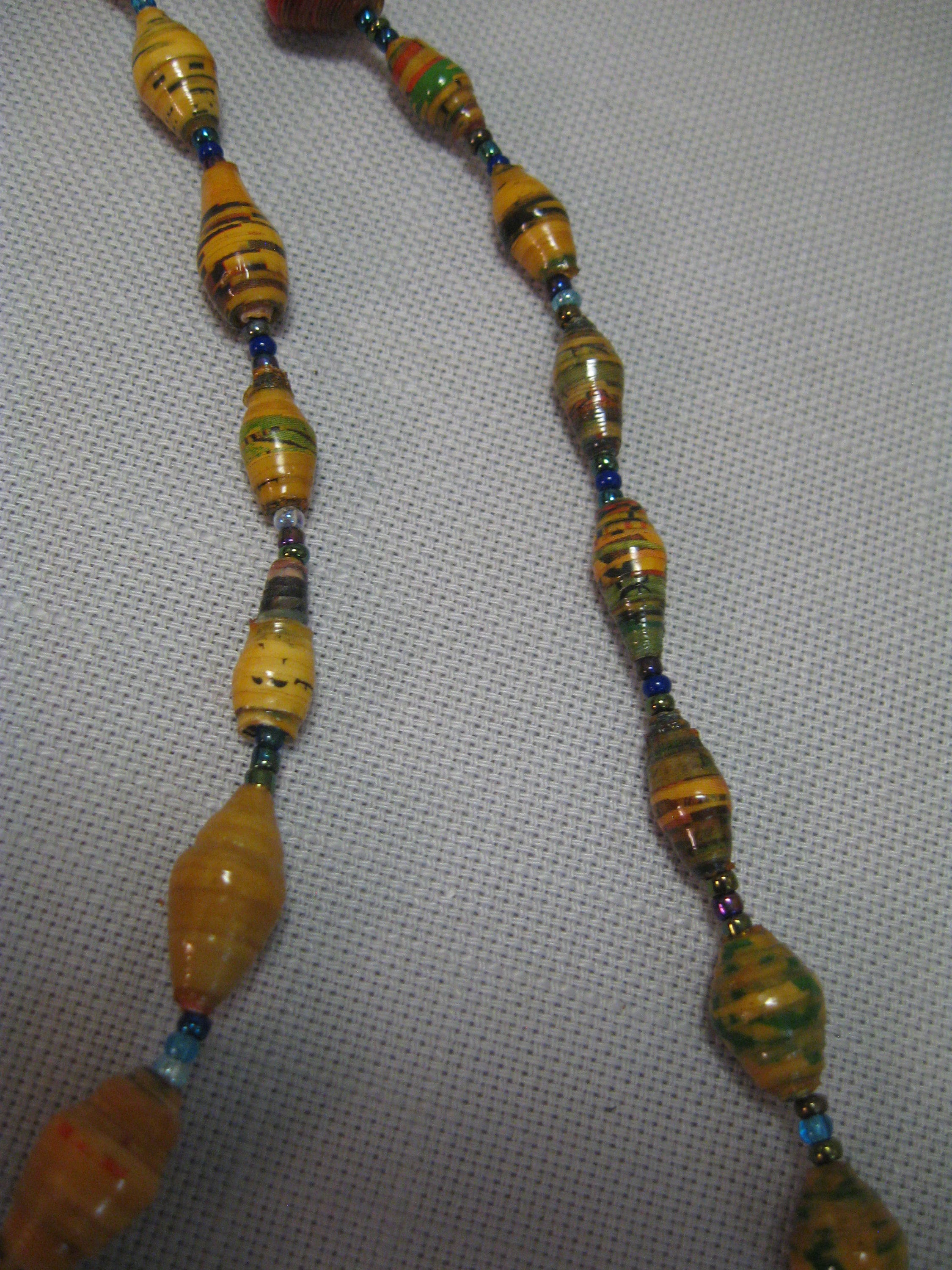 Necklace Paper Beads From Uganda Over Head Red Green Brown Beige Seed ...