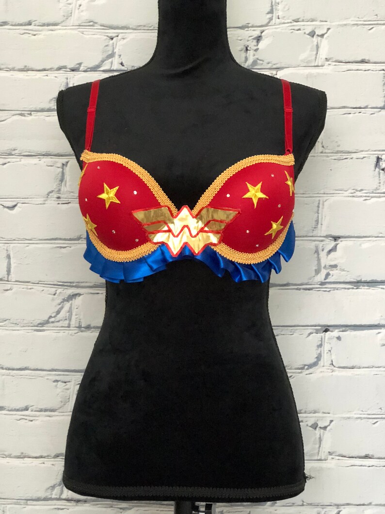 Wonder Woman Inspired Rave Bra – EDC Outfit, Exotic Dance Bra - Etsy