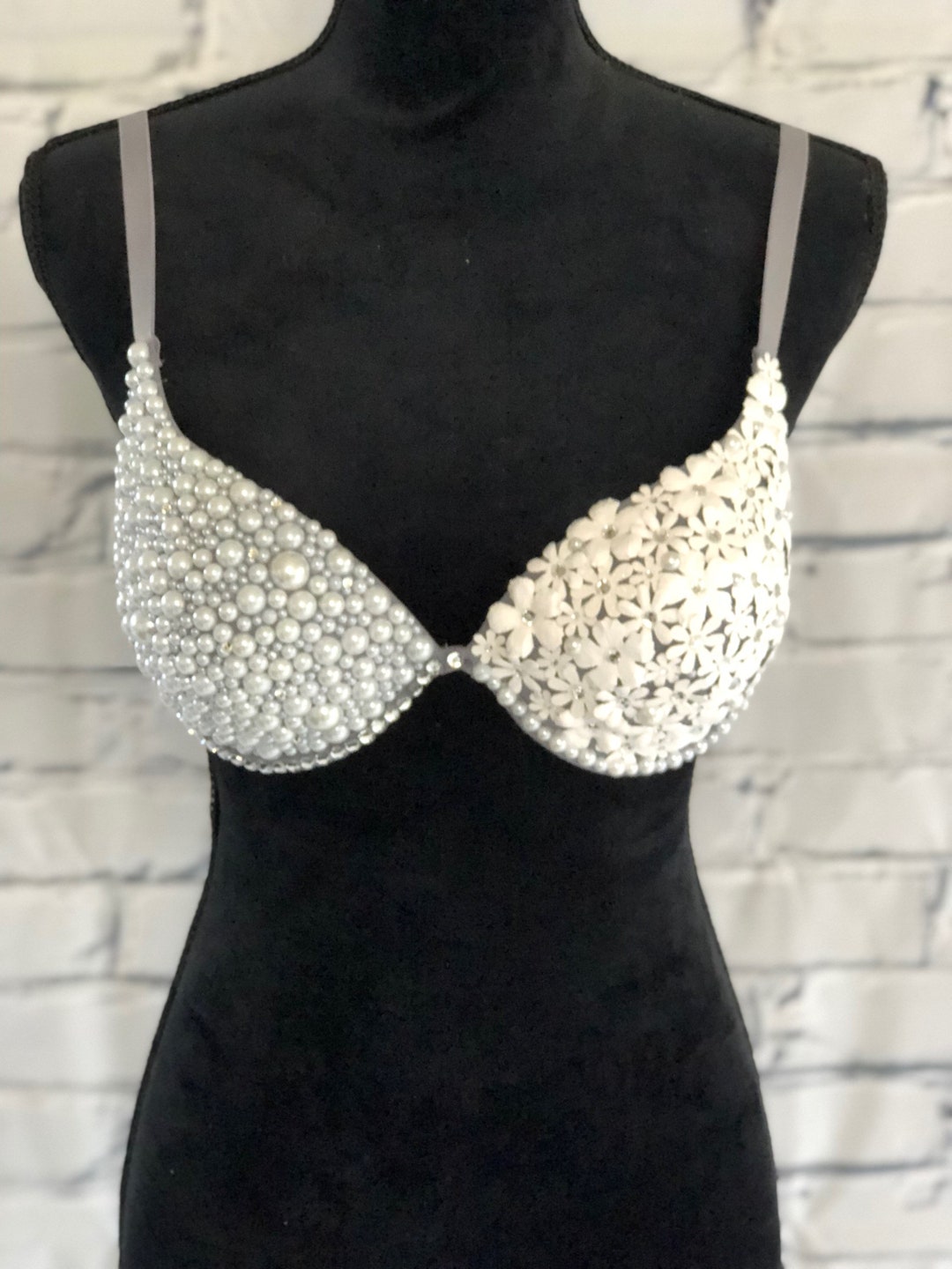 White Flowers and Pearls Rave Bra - Etsy