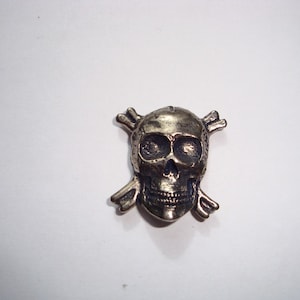 Skull & Cross Bone Buttons, Hand Casted, Chicago Screw - Etsy