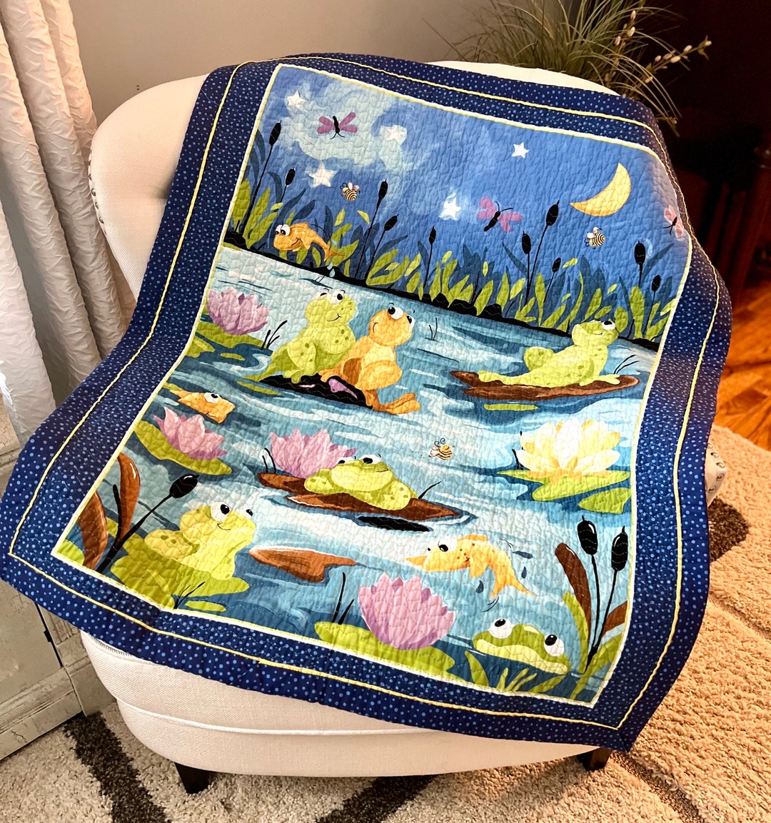 Frog Baby Quilt, Baby Quilt, Frog Tummy Time Mat, Frog Play Mat, Frog ...