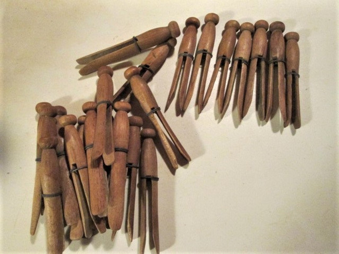 25 Vintage Wired Round Clothespins Wire Wrapped Used Clothes - Etsy