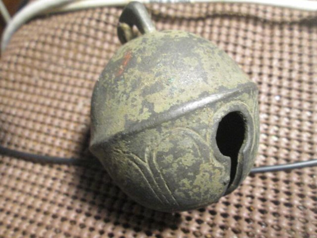 Semi Large True Antique Brass or Bronze Sleigh Bell Horse Bells Jingle ...