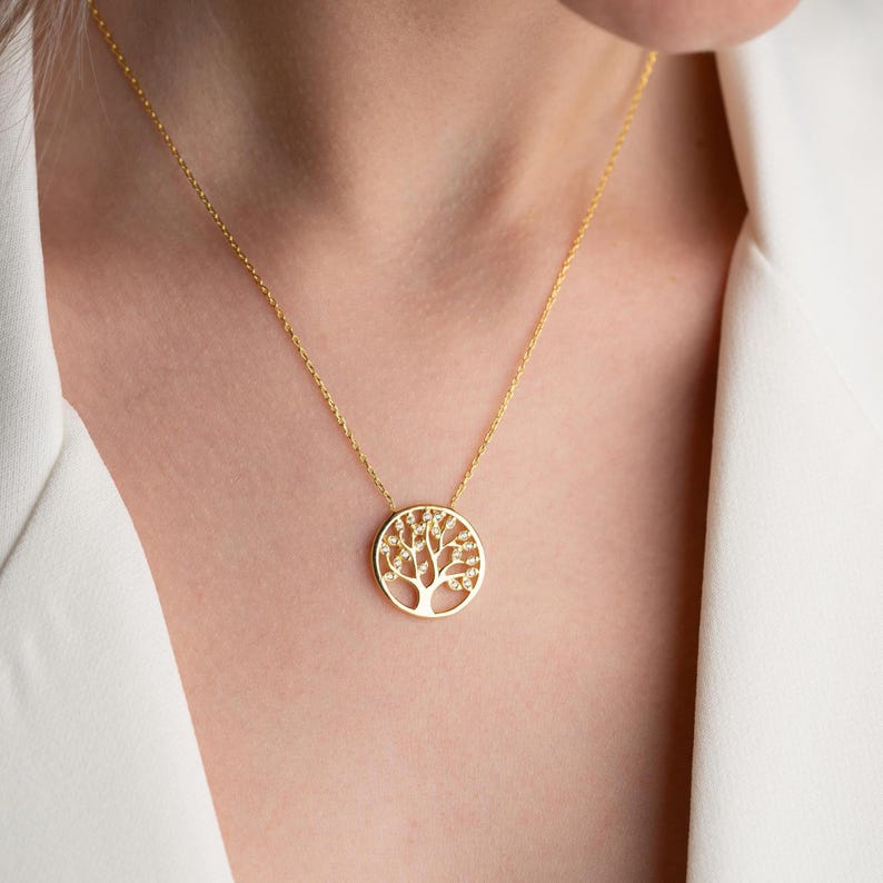 Tree of Life Necklace, Family Tree Pendant With Diamond, Sentimental ...