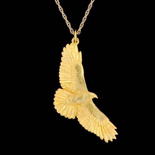 Soaring Red Tailed Hawk Solid 18k Yellow Gold Pendant or - Etsy
