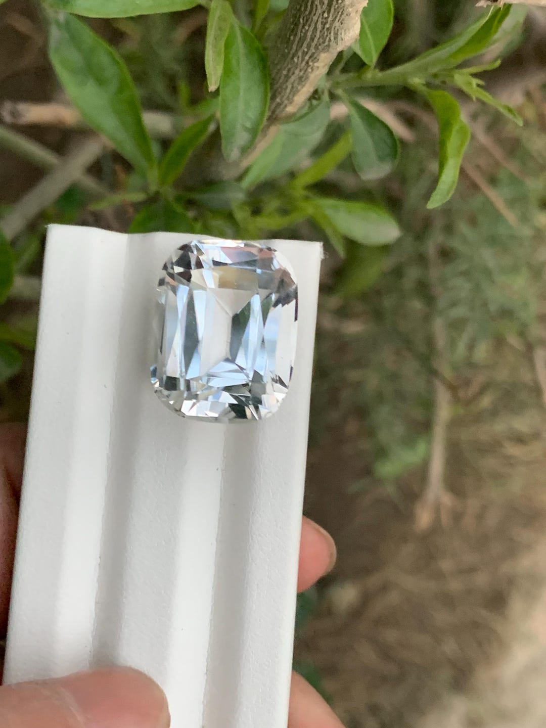 33 Carat Natural White Quartz Gemstone – Faceted Crystal for Jewelry - Etsy