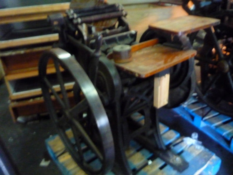 Old and New Style C&P Chandler and Price Letterpress Letterpresses With ...