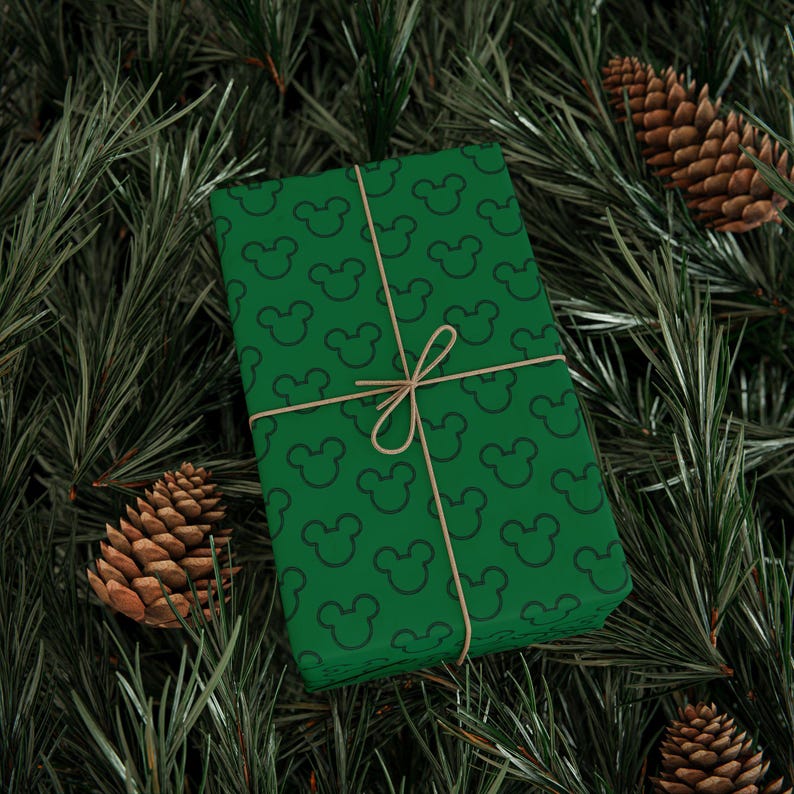 Mickey Christmas Wrapping Paper: Disney Mouse Gift Wrap, Festive Disney ...