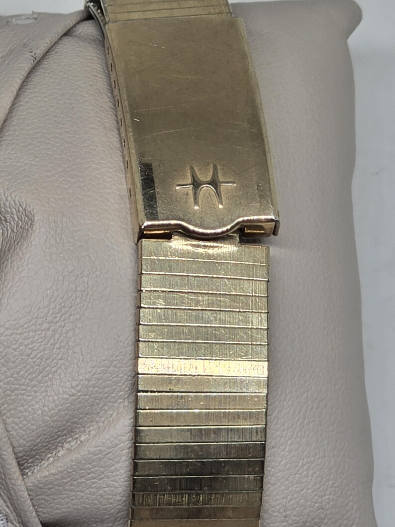 Vintage Hamilton Quartz II LED Digital Watch – 1970s – Gold Tone ...