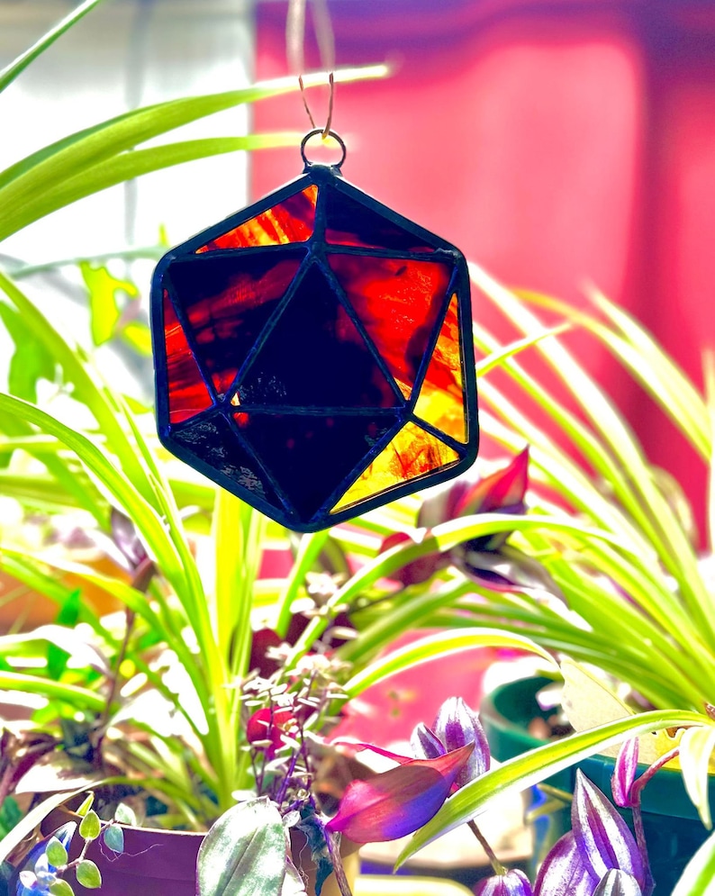 Stained Glass D20 Sun Catcher, Handmade Leaded Glass, Dice, Dnd ...