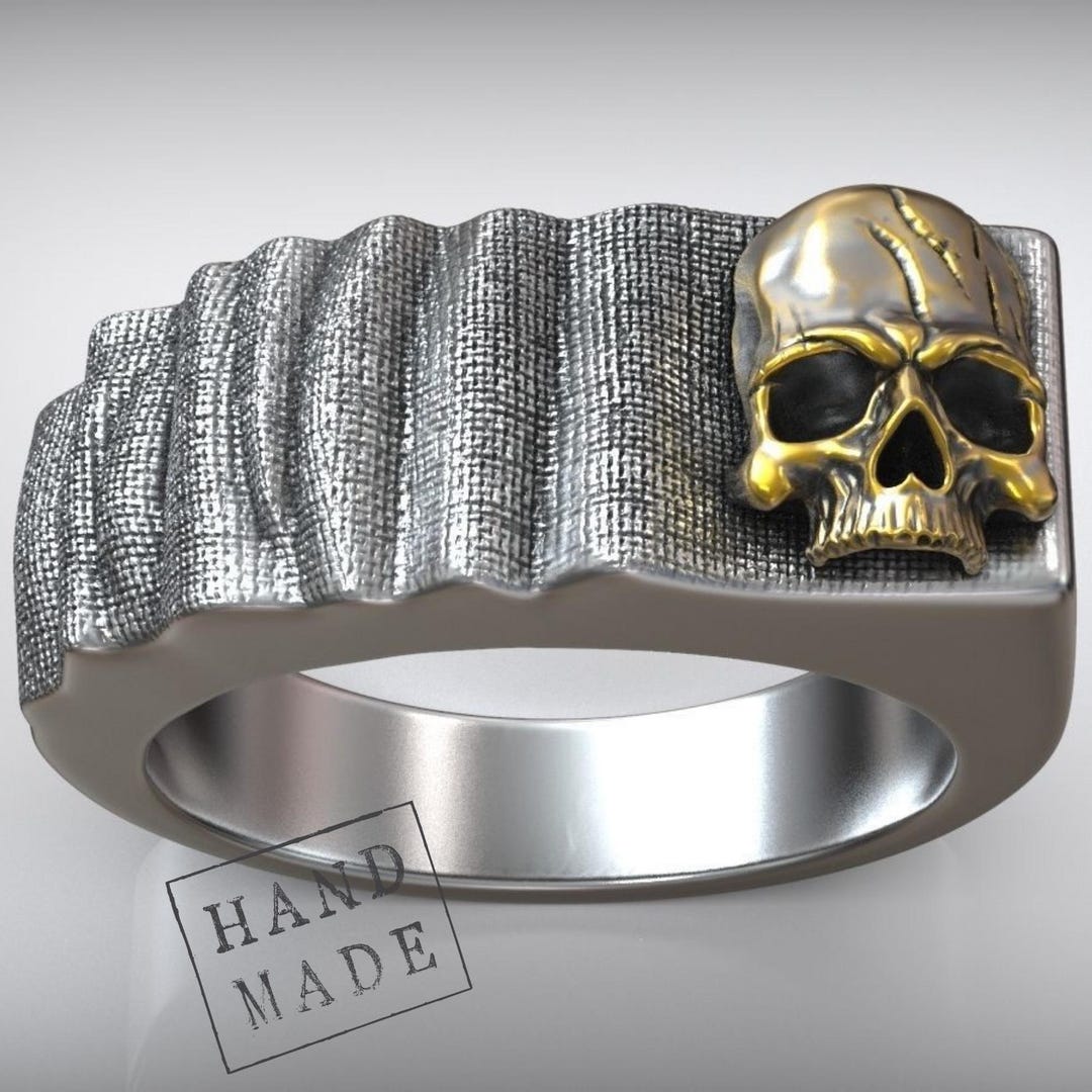 Skull Signet Ring: Gothic Gold Inlay and Blackened Silver (handmade) - Etsy