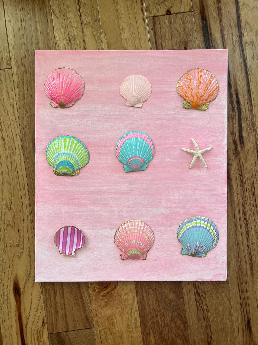 Preppy Hand Painted Seashells on Canvas - Etsy