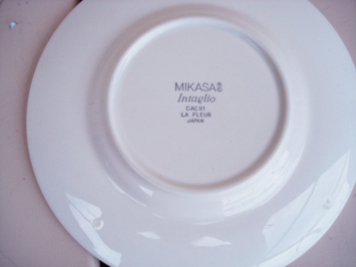 Mikasa INTAGLIO LA Fleur Pattern CAC91 4 Bread and Butter - Etsy