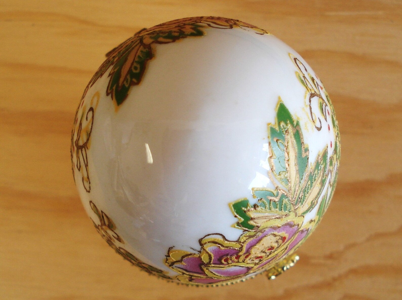 Vintage Hand Painted Porcelain Footed Egg Pins Trinket Box - Etsy Sweden