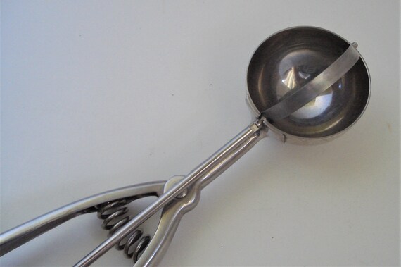 The Pampered Chef INOX Edel Stanl 18 18 Stainless Steel Ice Cream Melon Watermelon Scoop Kitchen Utensil. Etsy Ireland
