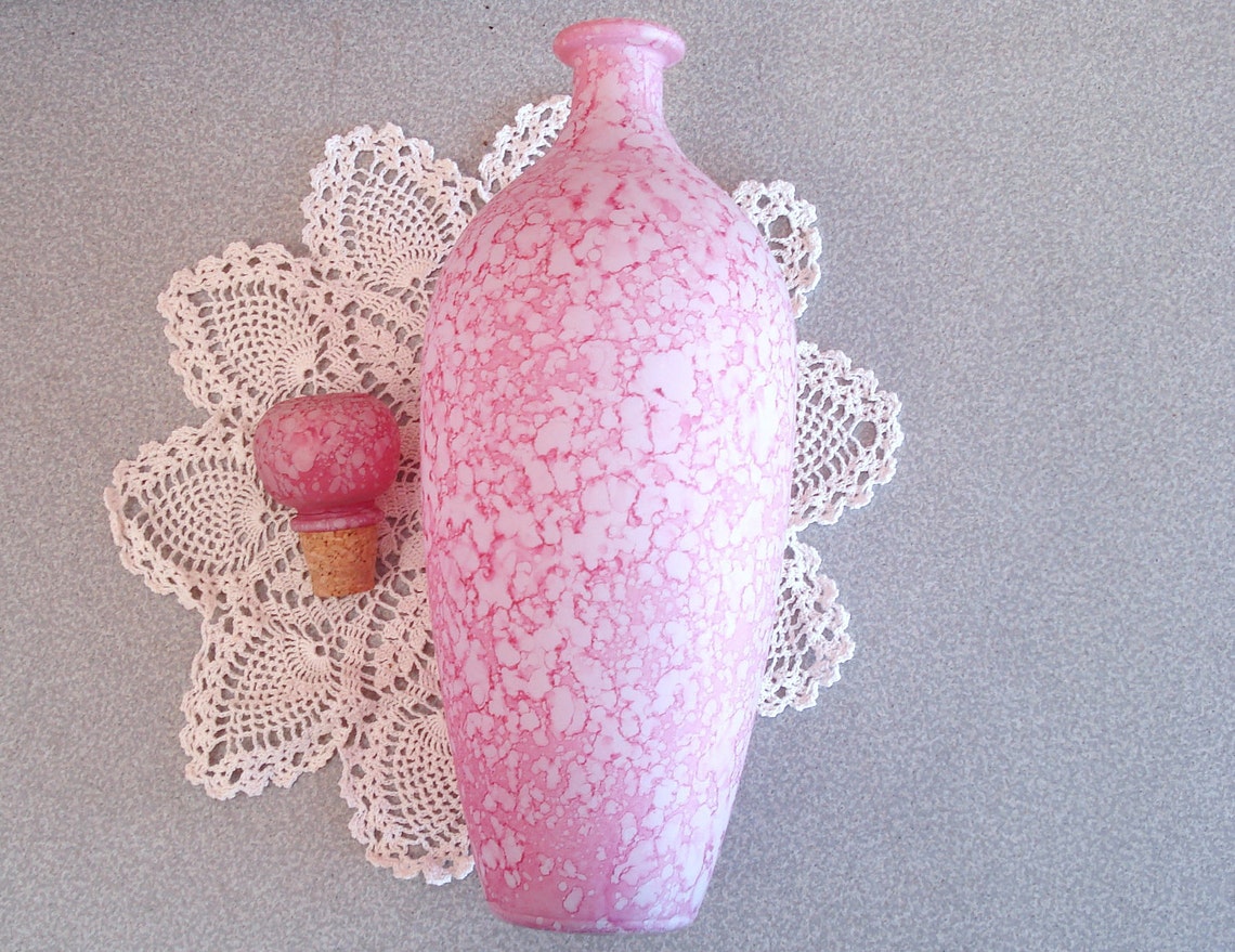 Hand Painted SPONGE WARE on A Clear Glass Decanter Carafe. - Etsy
