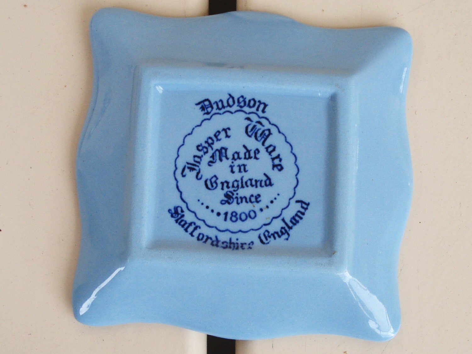 DUDSON JASPERWARE Staffordshire England White on Blue Set of 4 - Etsy