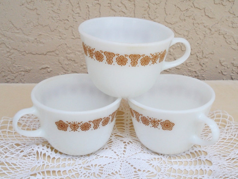 Vintage PYREX Milk Glass Lot of 3 Tea Coffee Cups. - Etsy
