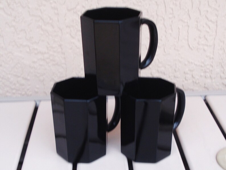 ARCOROC France 3 Black Glass Octagon Cups. - Etsy